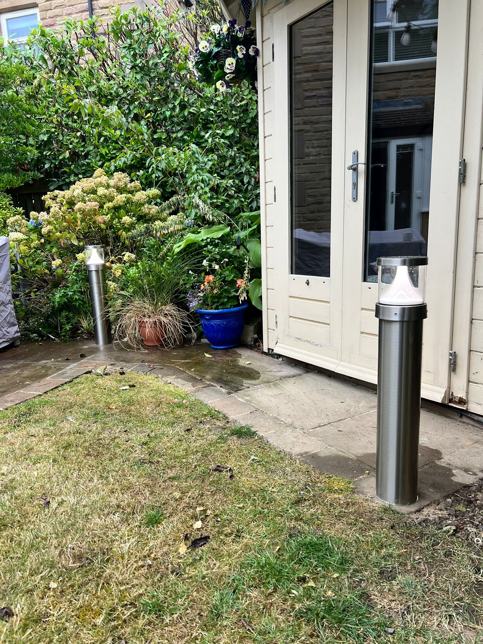 Bollard lighting Electrician | Duravault